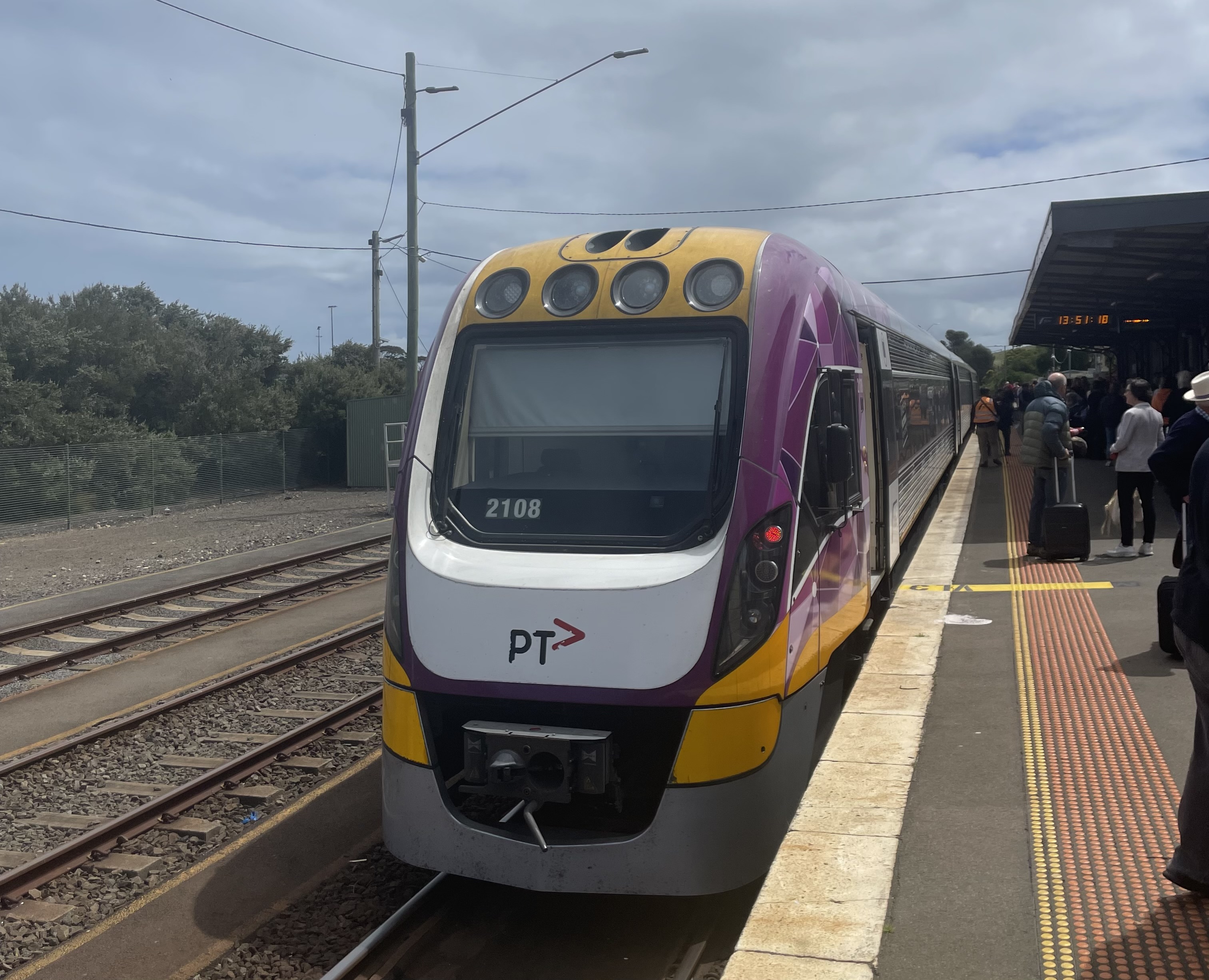 Public Transport Rising - GOLD 1242 & GOLD FM 98.3